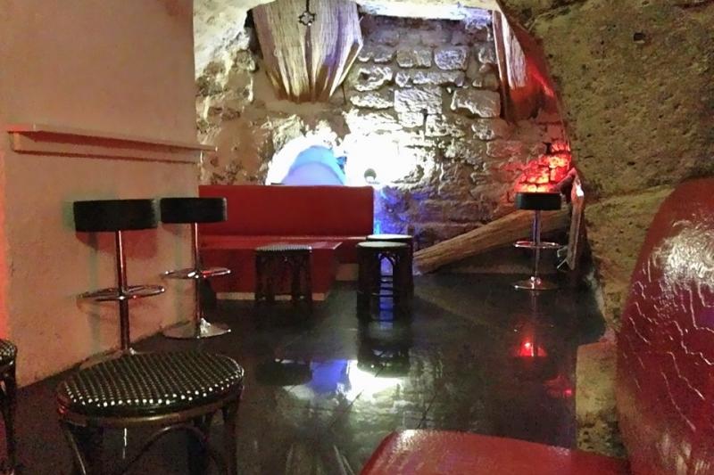 Le Max : petite restauration de saison & cocktails à foison